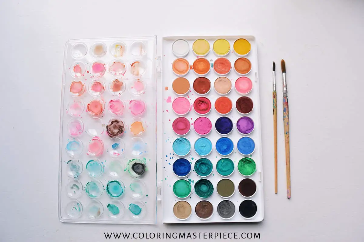 How to Use Watercolors in Your Coloring Book (for a Perfect Finish ...